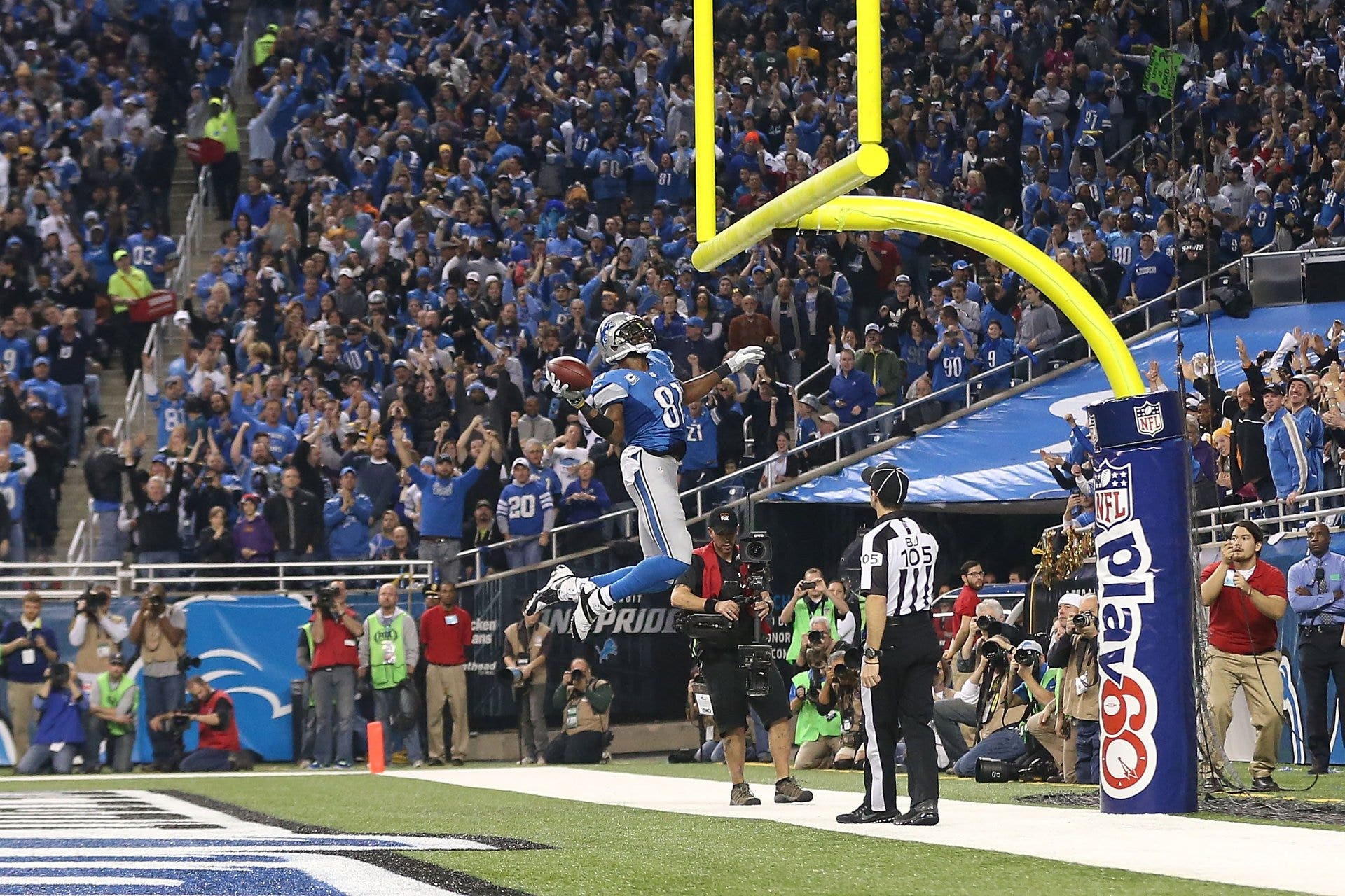 2025 NFL Thanksgiving Games: Best Turkey Day Memory For All 6 Teams ...