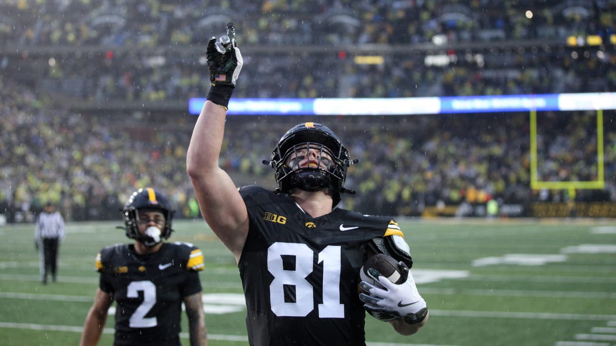 4 Takeaways From the Second CFP Rankings Release of 2025 | Fox News