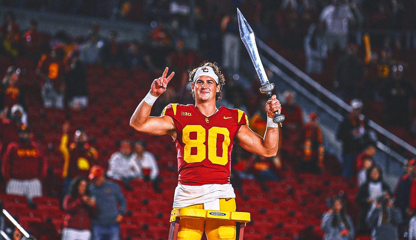 Dave Portnoy on USC, College Football Doubling Up Numbers: 'It's Got To ...