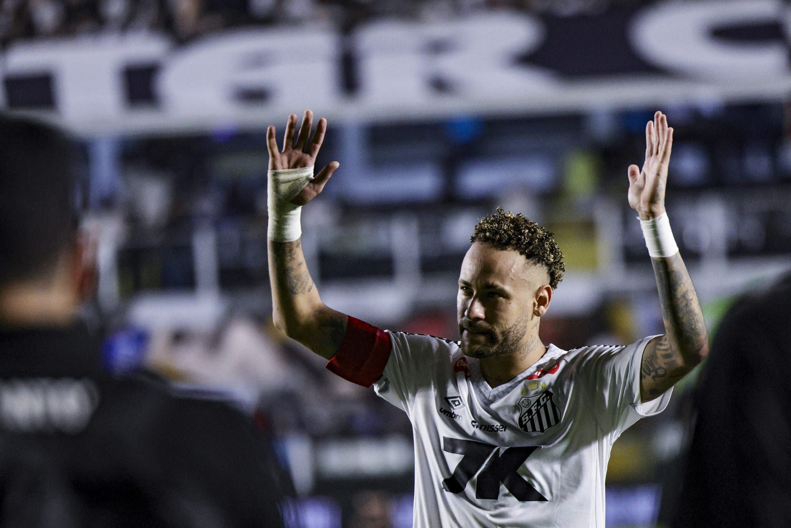 No World Cup For Neymar? Brazil Star Set For Knee Surgery After Helping ...