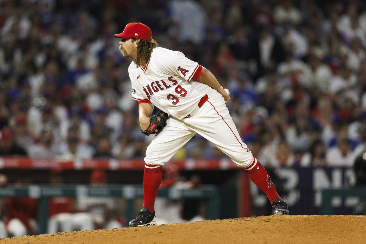 Zac Gallen? Re-Sign Alex Bregman? 3 MLB Free Agents Boston Red Sox ...