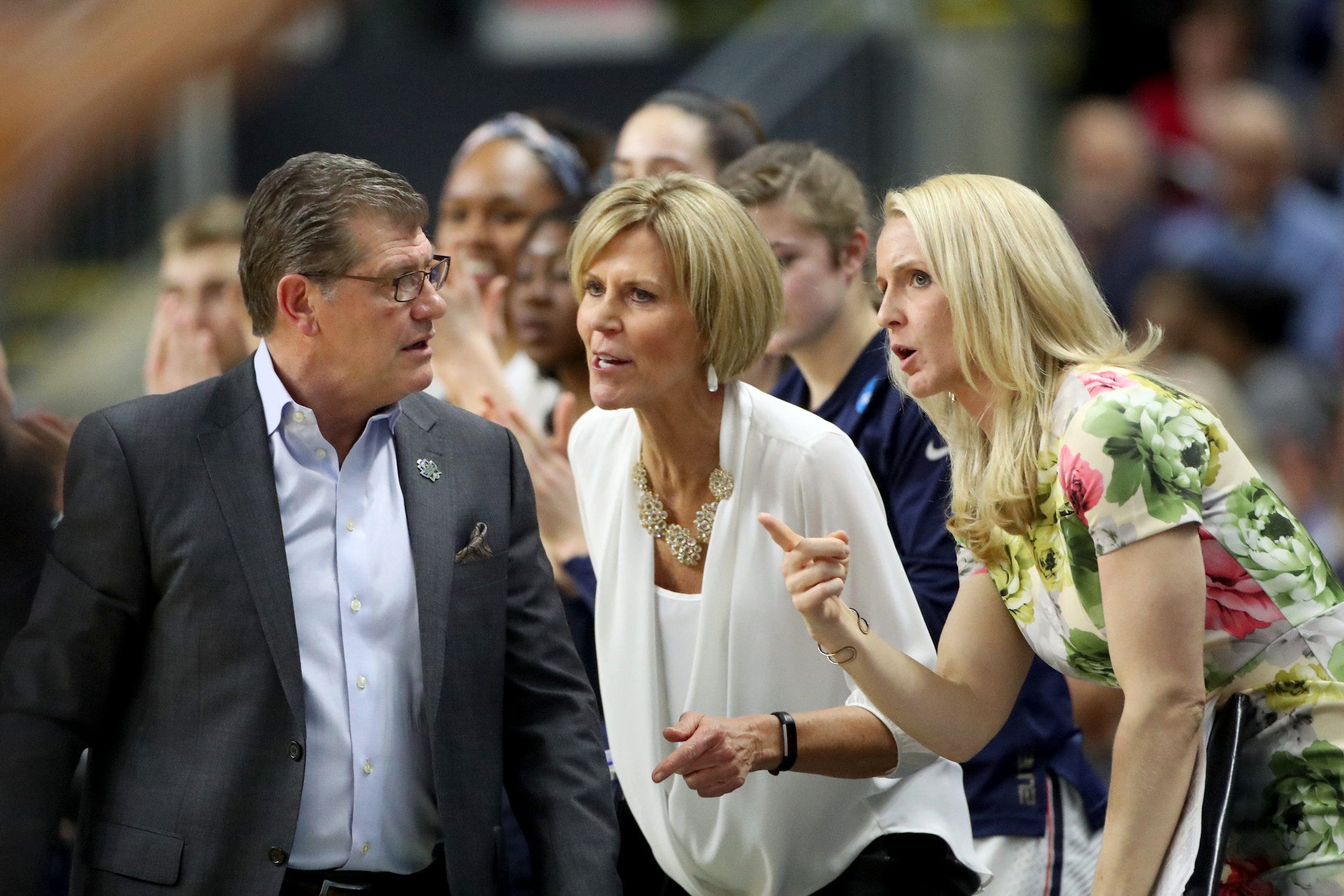 UConn, Vanderbilt Schedule Women's Basketball Series for 2027-28 and ...