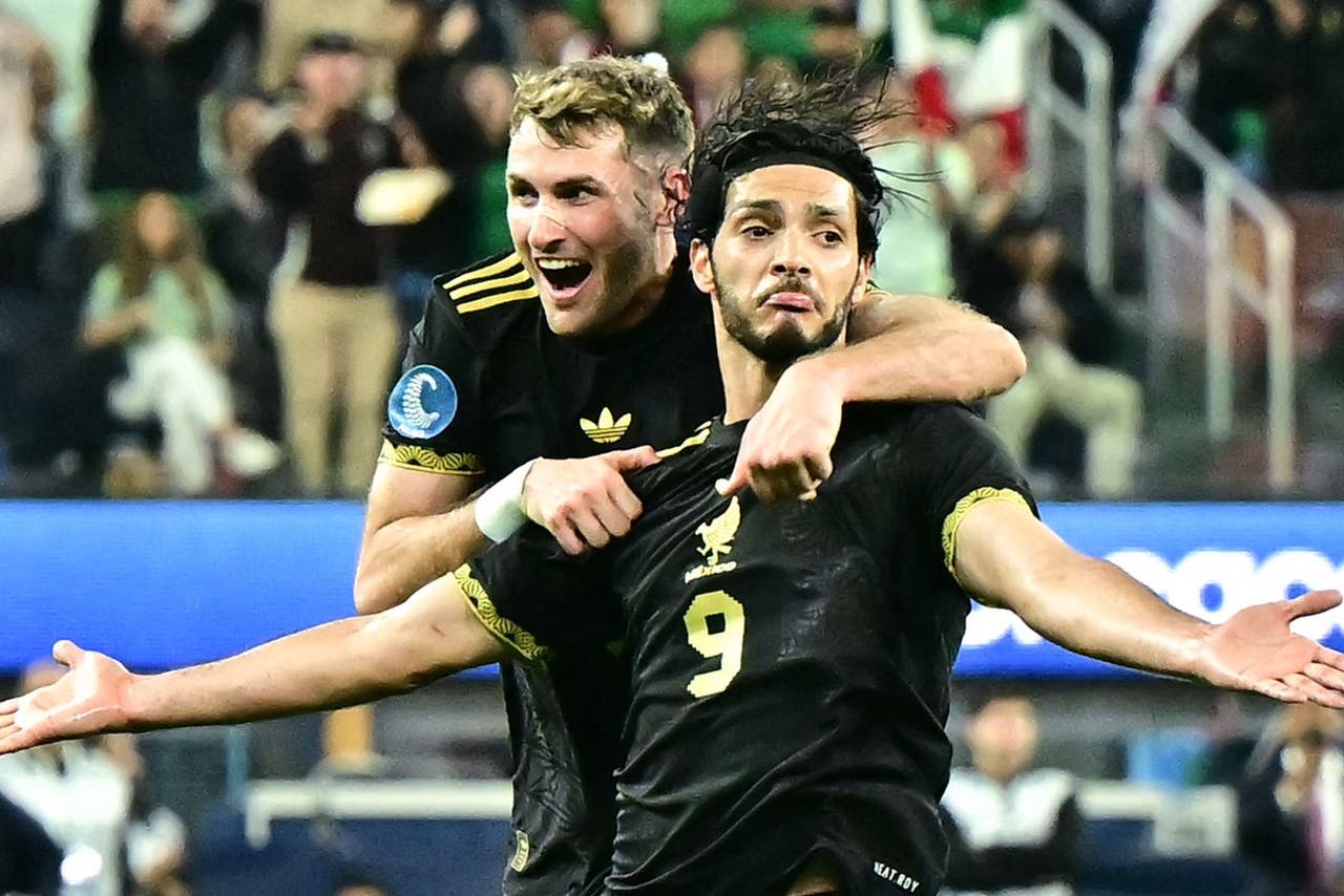 Mexico's Santiago Giménez: El Tri Can Make History At 2026 World Cup ...