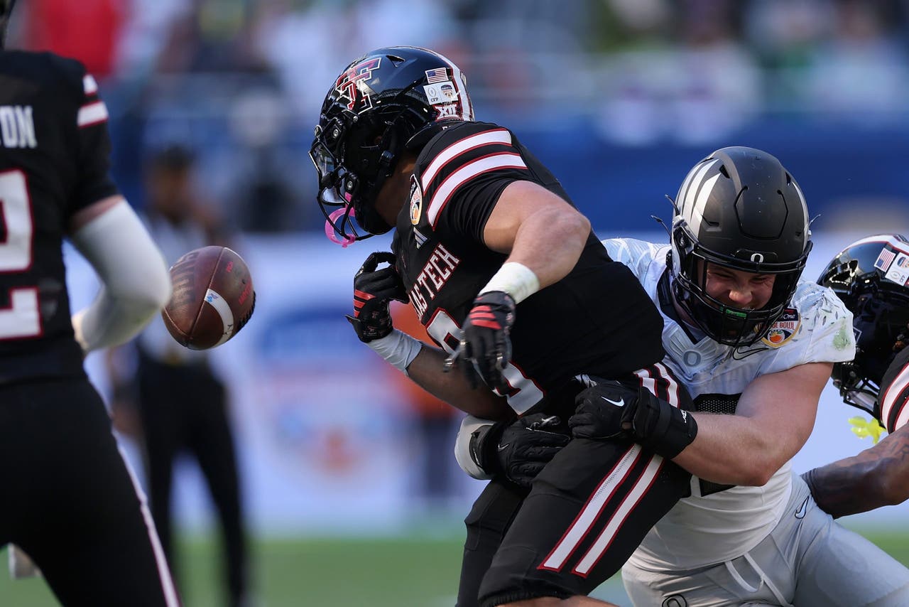 4 Takeaways From Oregon's Shutout Win vs. Texas Tech in the CFP ...