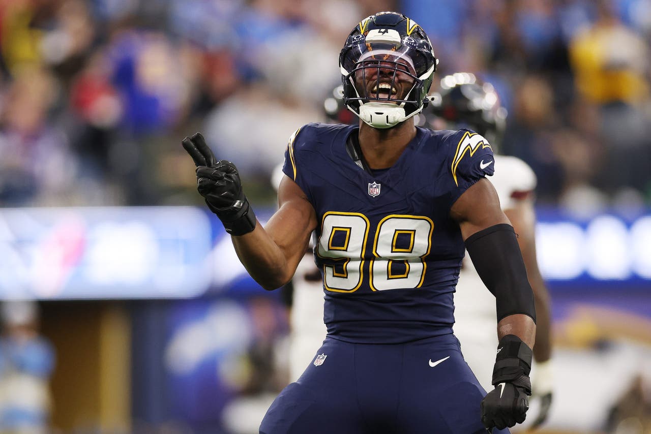 NFL Offseason Check-In: Dan Quinn Didn't Want Commanders to Fall for ...